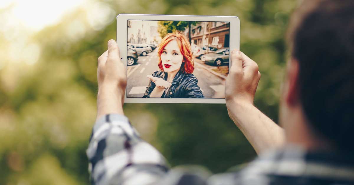 social isolation technology